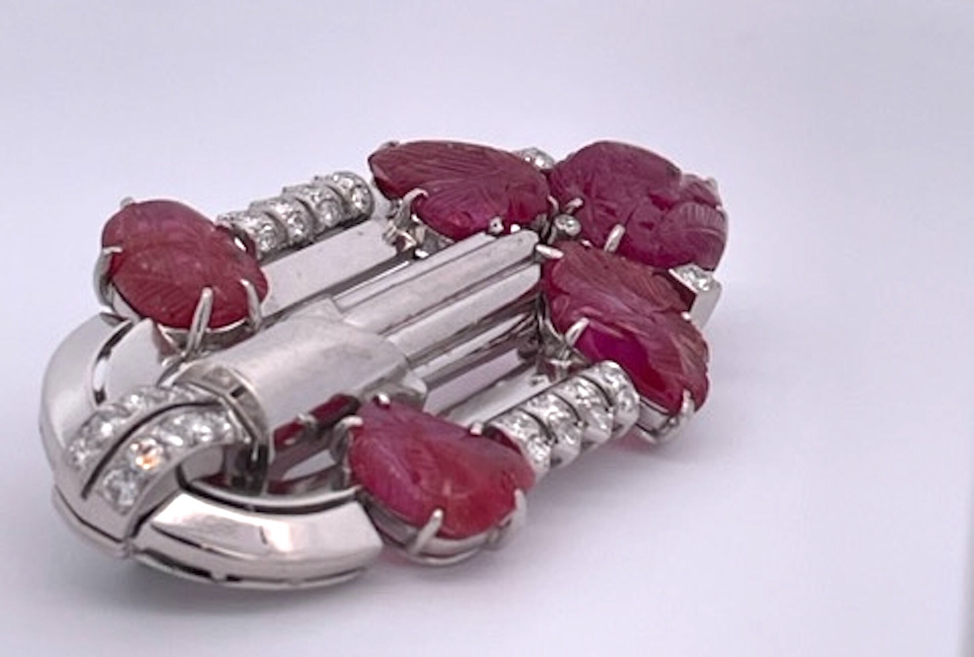 Art Deco Carved Ruby and Diamond Brooch 20 Carats 18k Yellow - Etsy