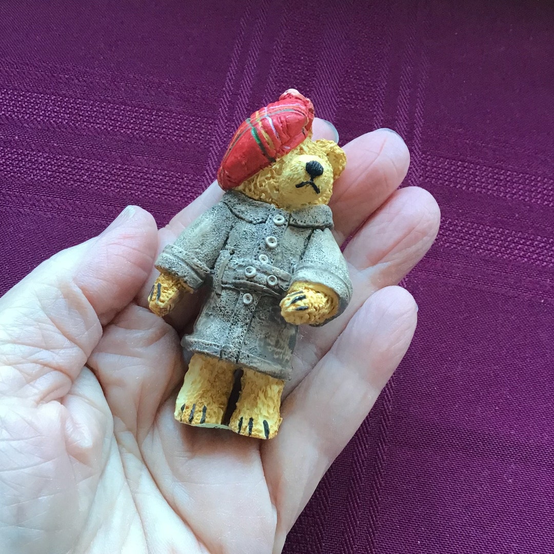 Vintage Colour Box Bear Miniature / Cousin Fergus Bear/ by Artist Peter ...