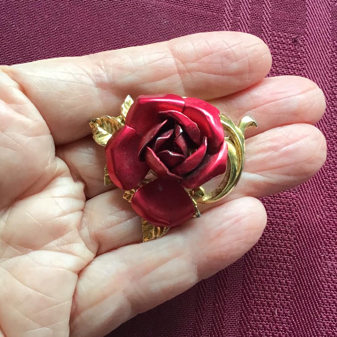 Small Red Rose Brooch/ Vintage Floral Pin/red and Gold Pin/gift for Her ...