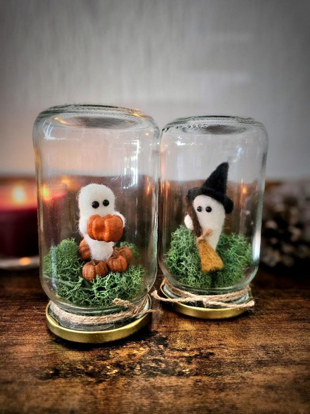 Pet Ghost Jar - Shivering Ghost Halloween Decoration, Spooky Accessory ...