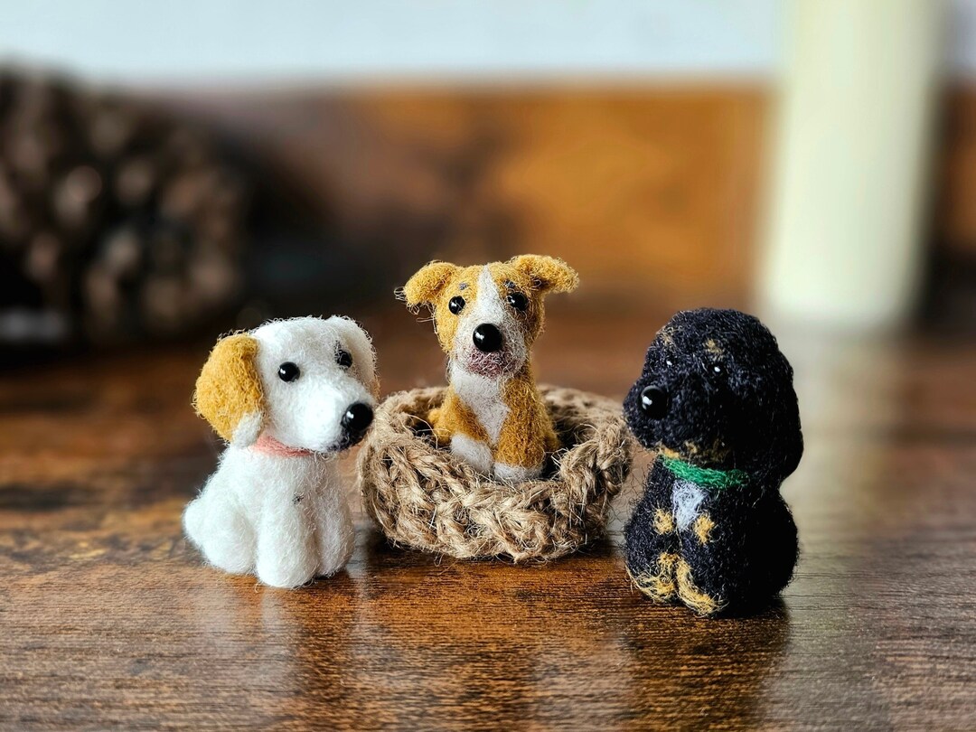 Personalised Dog Pet Replica - A Palm Sized, Needle Felted Version of ...