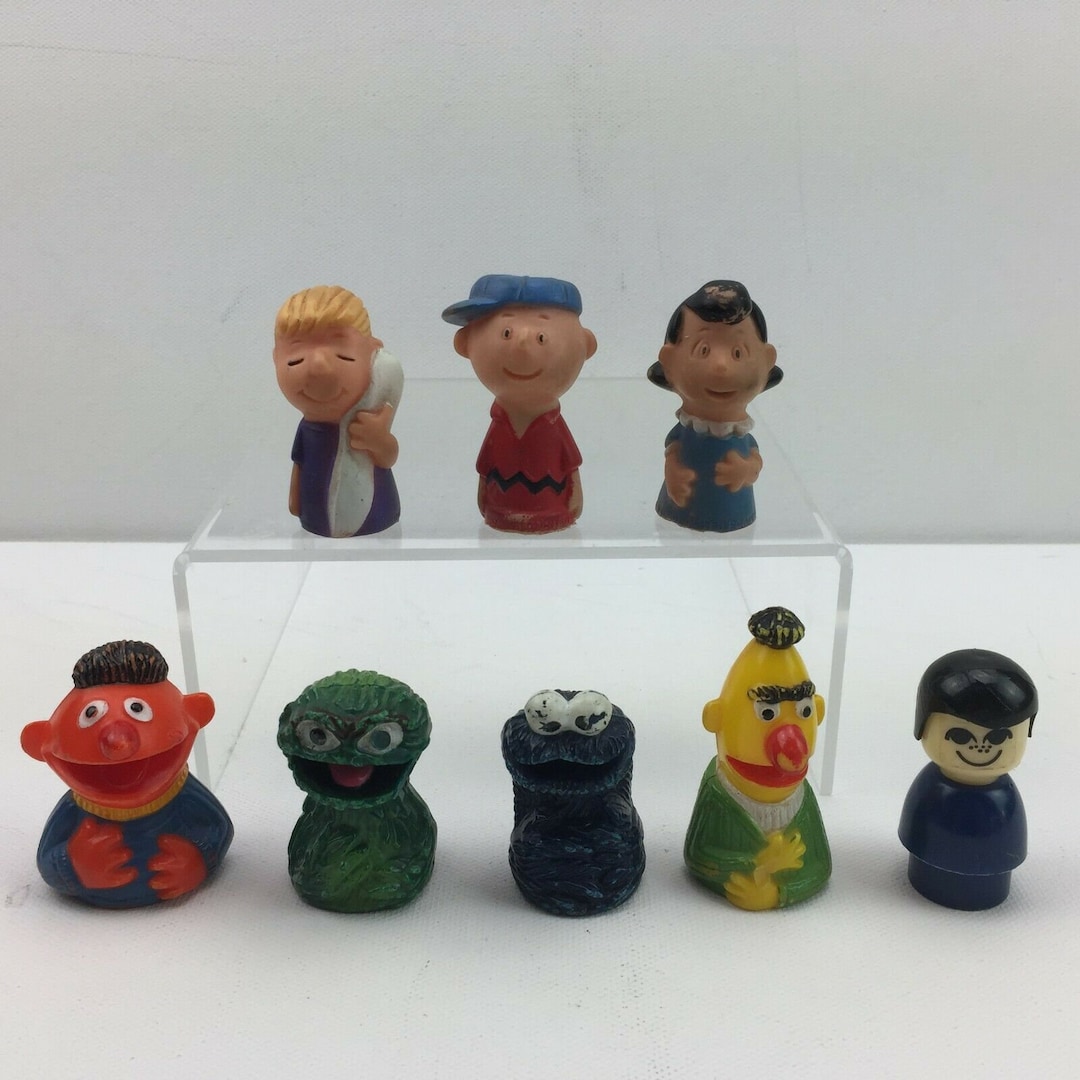 Vintage Sesame Street Peanuts Muppets Figures Finger Puppet - Etsy