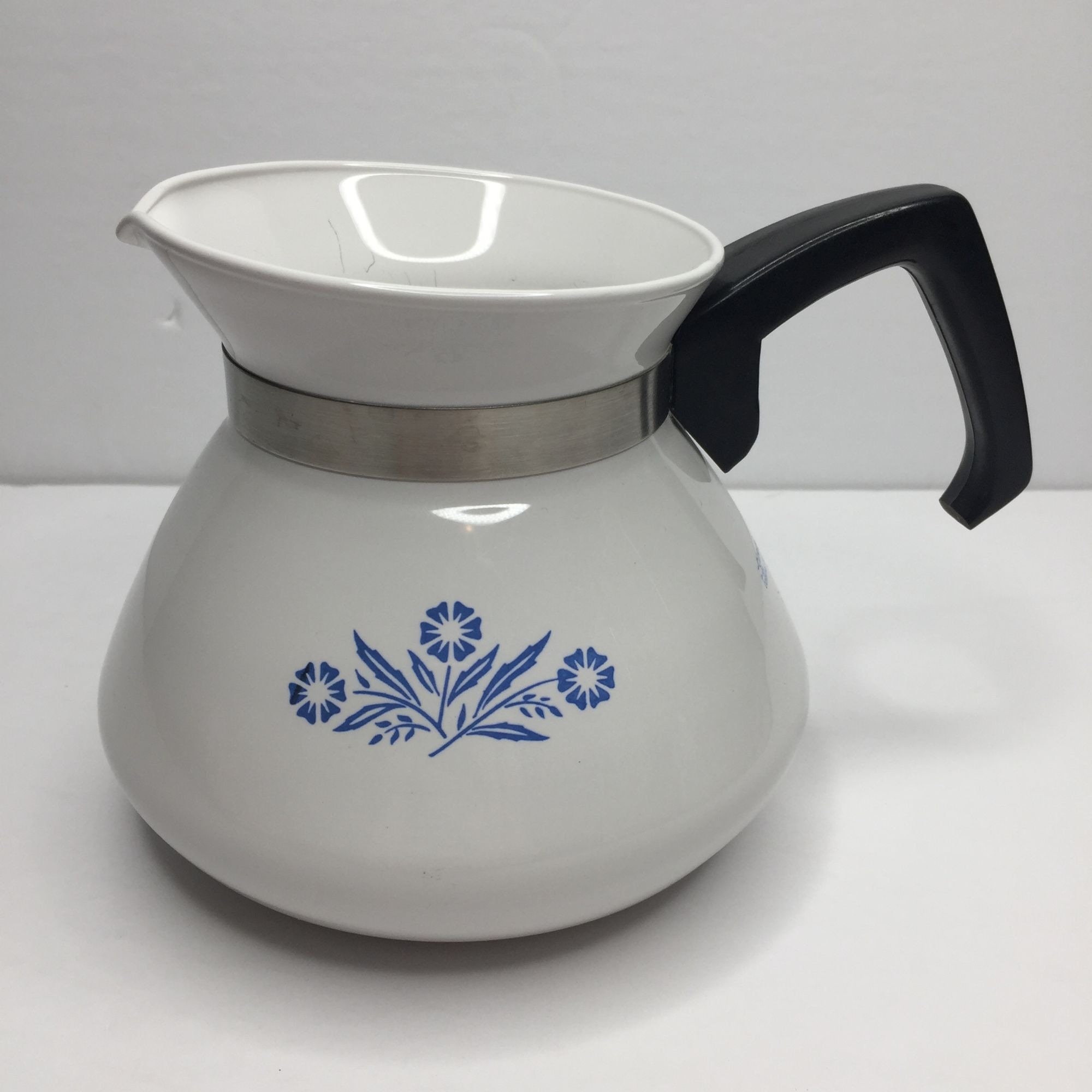 Vintage Corning Ware White Blue Cornflower Coffee Pot P-104 6 Cup 185 ...