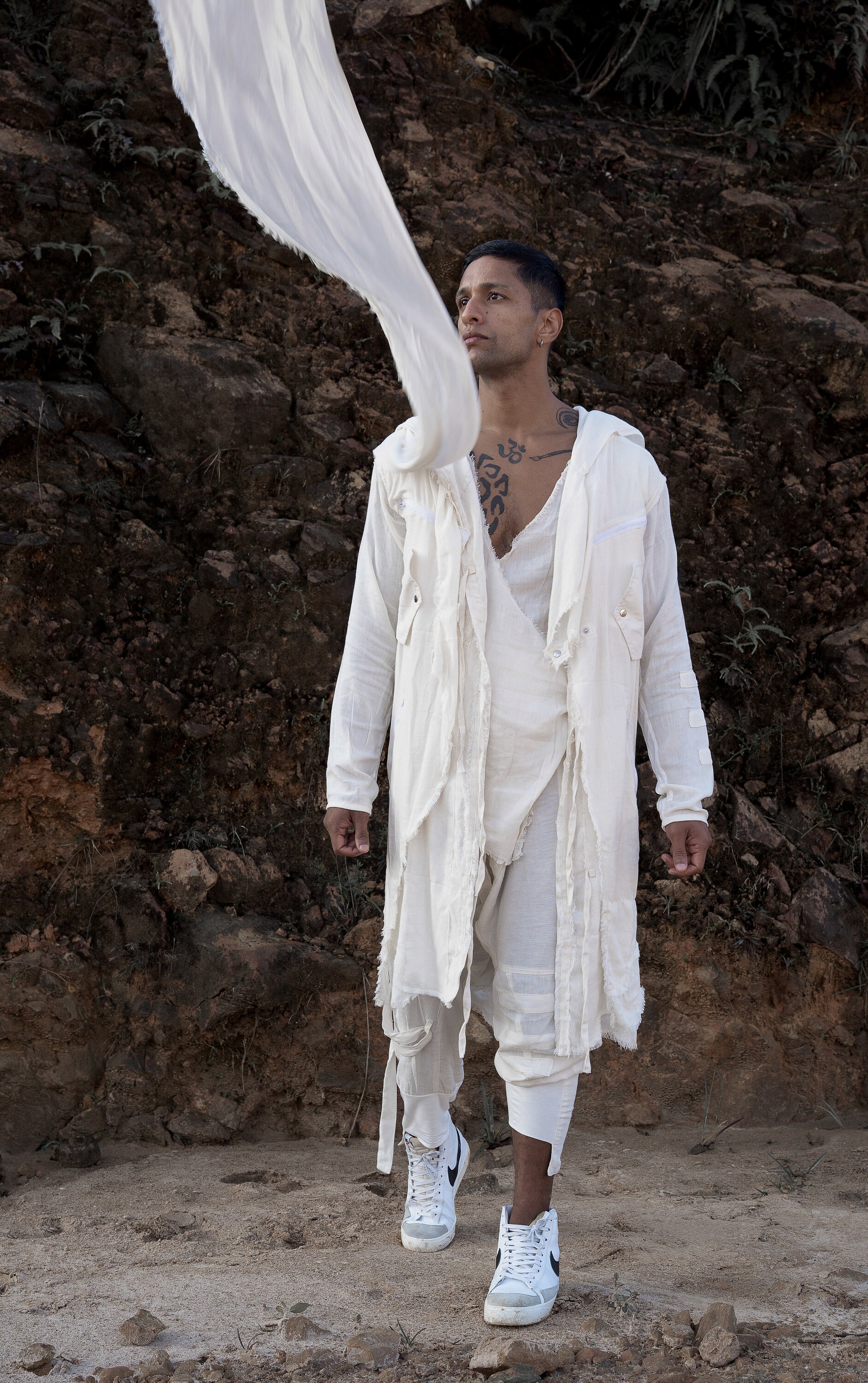 White VARANO Robe Burning Man Desert Style Nomad Robe With Long Sleeves ...