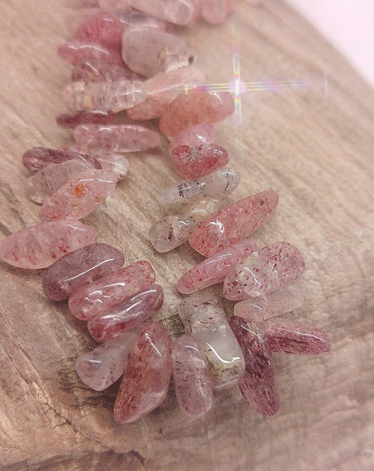 Strawberry Quartz Points Nuggets Teeth Top Drilled Beads 4-7 - Etsy UK