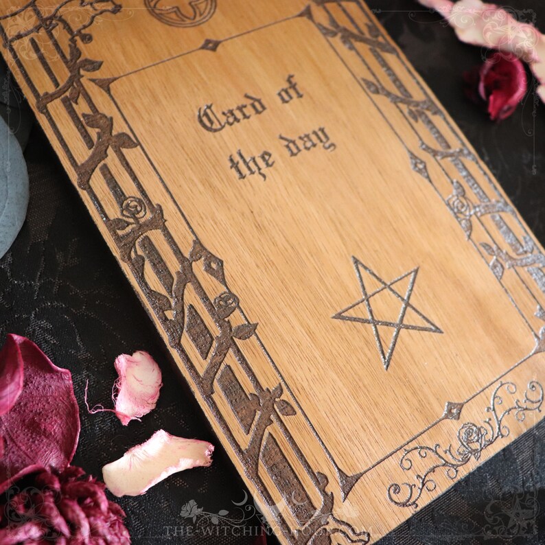 Wooden Tarot and Oracle Spread Board With Engraved Gothic Arch - Etsy