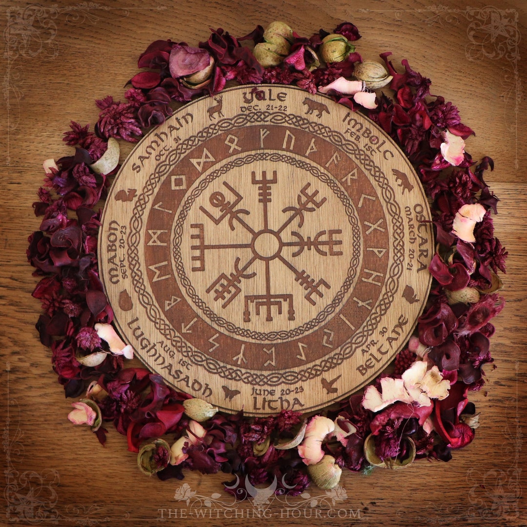 Wooden Wheel of the Year With Vegvisir, Viking Compas, Altar Ornament ...