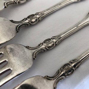1902 Troy Pattern by 1835 R. Wallace/set of Nine Silver Plate Dinner ...