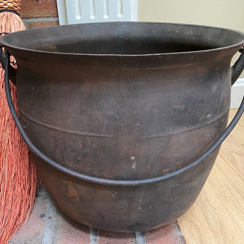 Antique Cauldron - Etsy