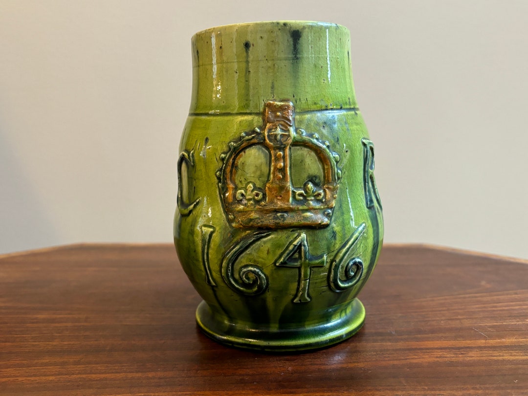 19th C E. Bingham Castle Hedingham Pottery Green Tankard After King ...
