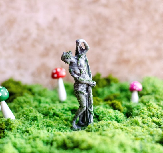 Miniature Mossy Venus Statue Full Length Aged Miniature Roman - Etsy