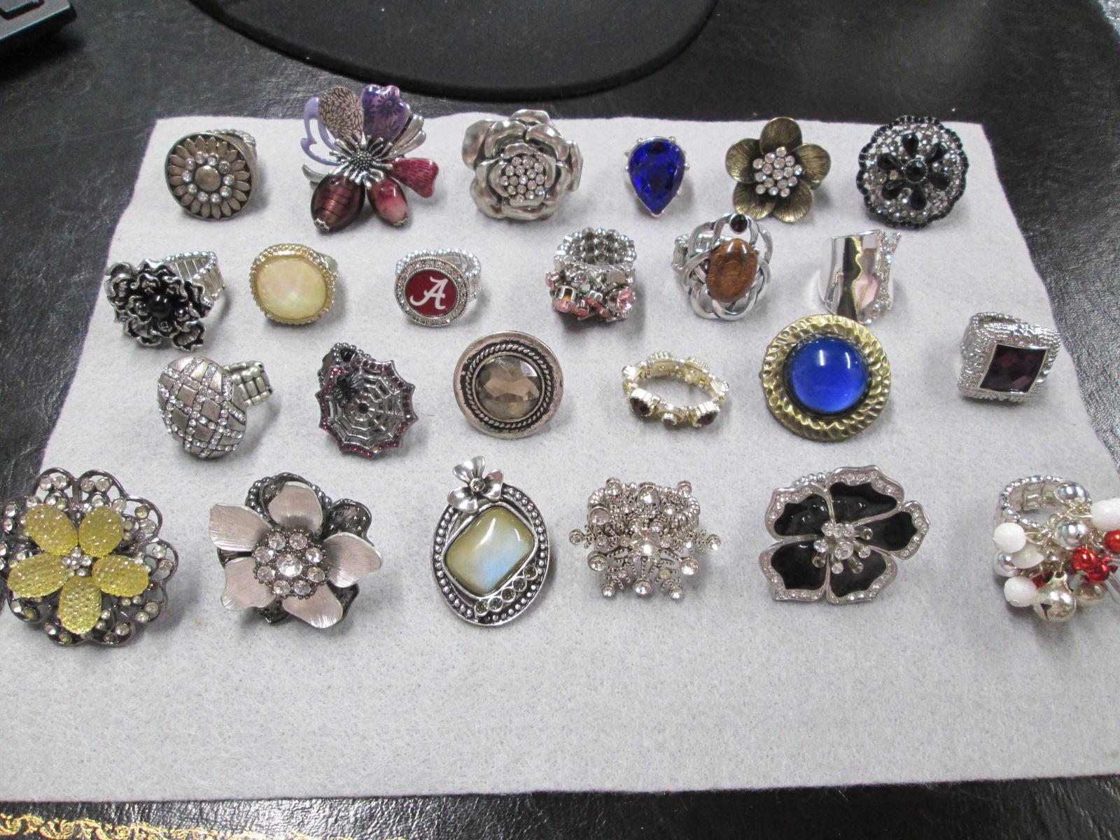 Stretchable Rings>fun & Fabulous Stretch Rings> 24 Styles to Choose ...