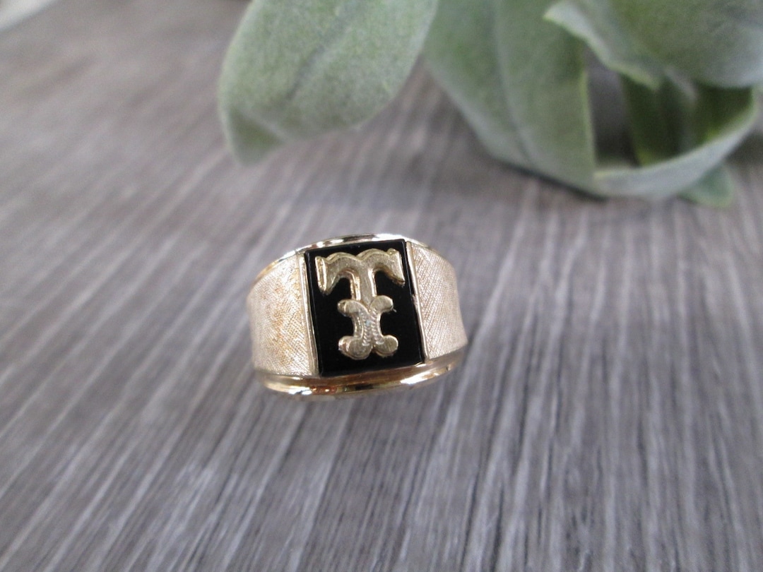 Men's/boy's 10ktgf.gold INITIAL Rings>genuine Onyx>various Sizes and Initials>men's Initial Ring ...