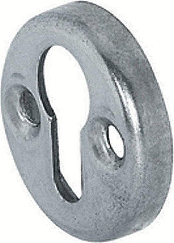 Shelf Keyhole Hanger