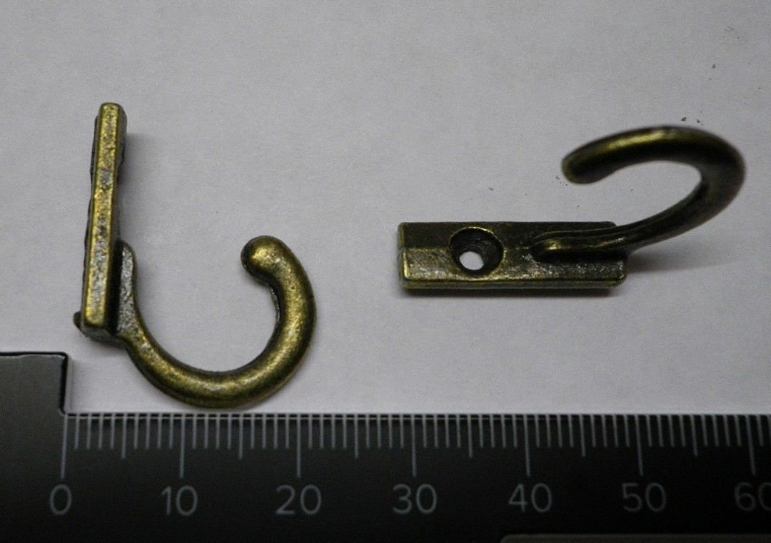Pack of 4 Decorative Antiqued Aged Small Hooks Single Hole 27mm Overall ...