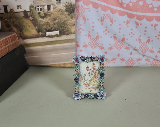 Vintage Photo Frame Small Photo Frame Decorated With Flowers Old Small ...