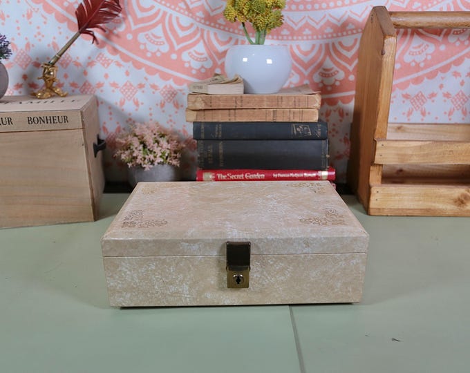 Cheney Jewelry Box Cream With Red Velvet & Satin 60s Vinyl Jewel Box ...