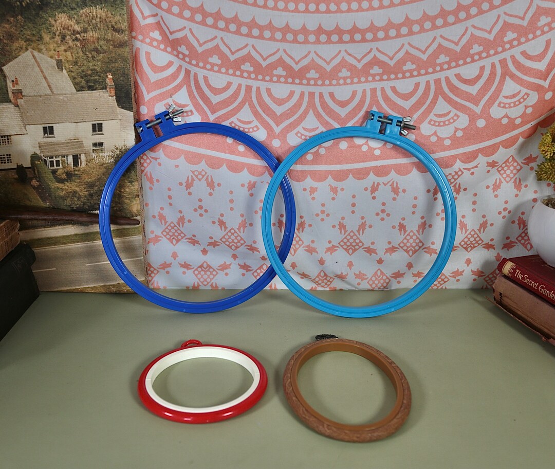 Vintage Plastic Tapestry Hoops and Frames Set - Etsy