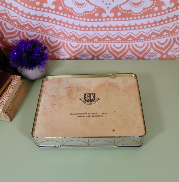 Vintage Rustic Storage Tin Old Biscuit Tin Old Storage Tins Keepsake ...