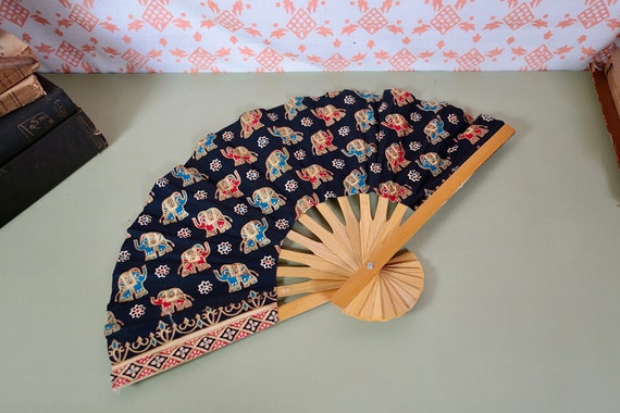 Vintage Fan Elephant Pictured Wood And Fabric Folding… - Gem