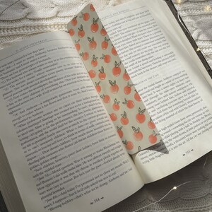 Peach and Polka Dot Bookmark | Bookish Aesthetic | Book Worm Gifts ...