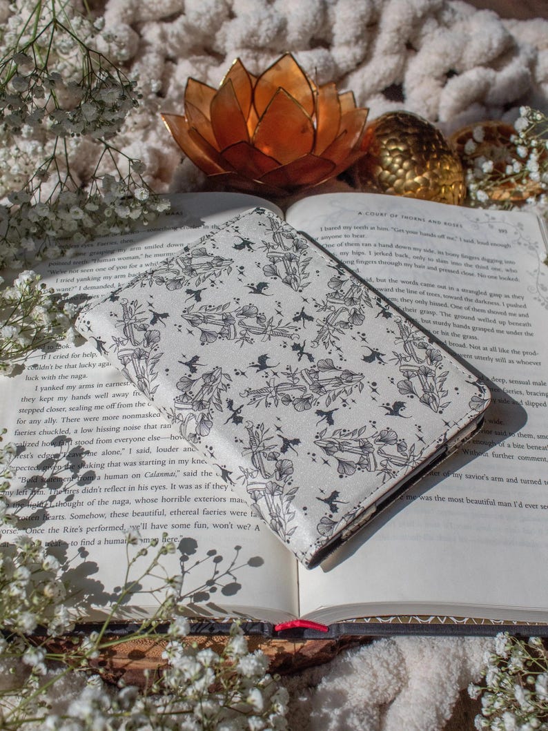 Ivory Swords Kobo Case for Kobo Clara Color / B&W and Kobo Libra - Etsy