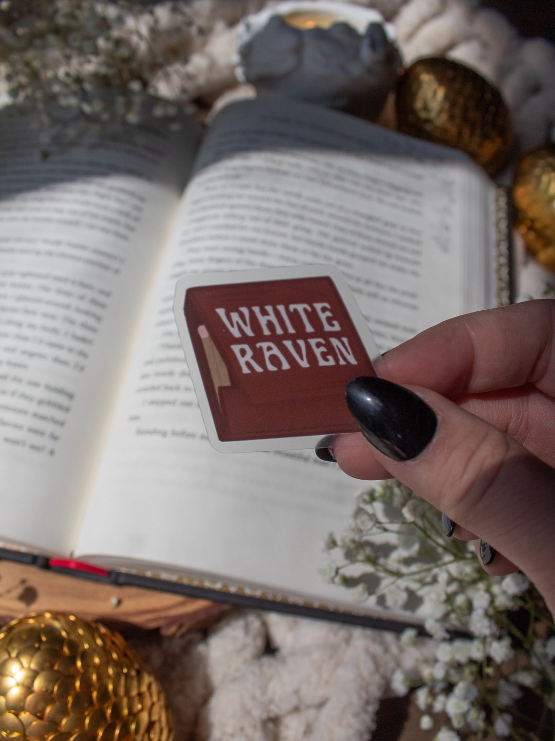 White Raven Matchbook Crescent City Waterproof Vinyl Sticker Bryce ...