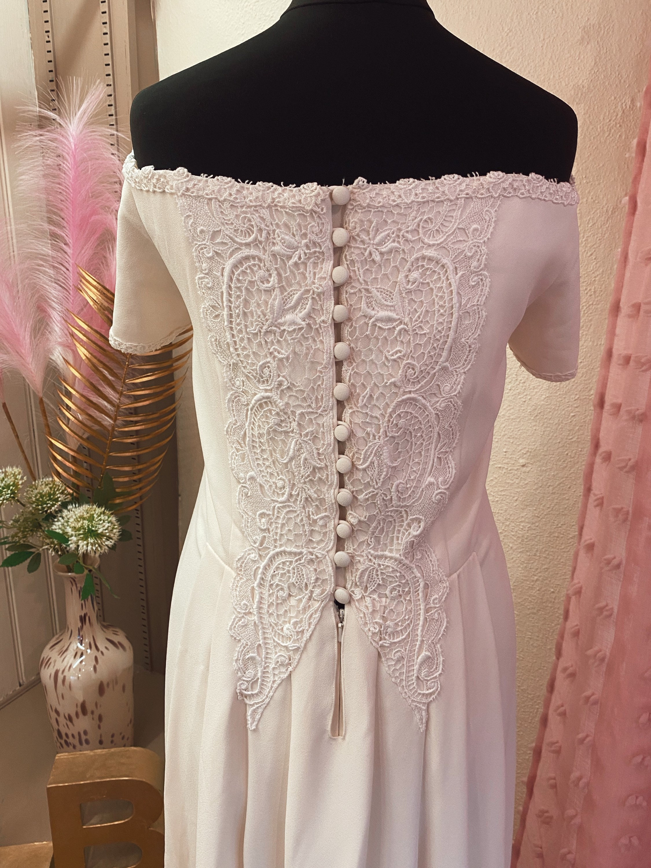 Off the Shoulder Wedding Dress Vintage Wedding Dress Ivory - Etsy