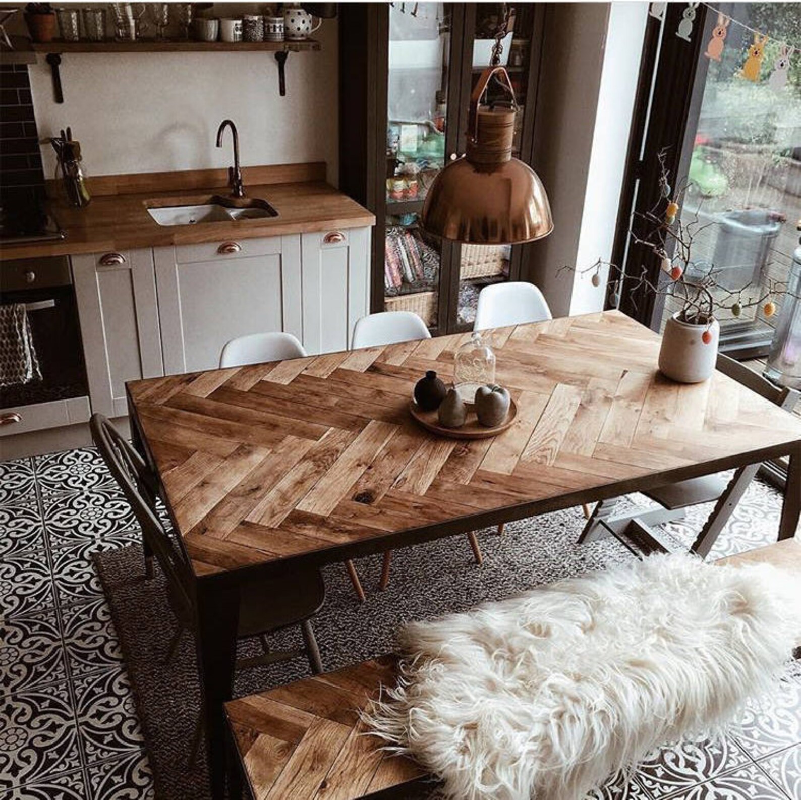 Isla Table - Etsy Sweden