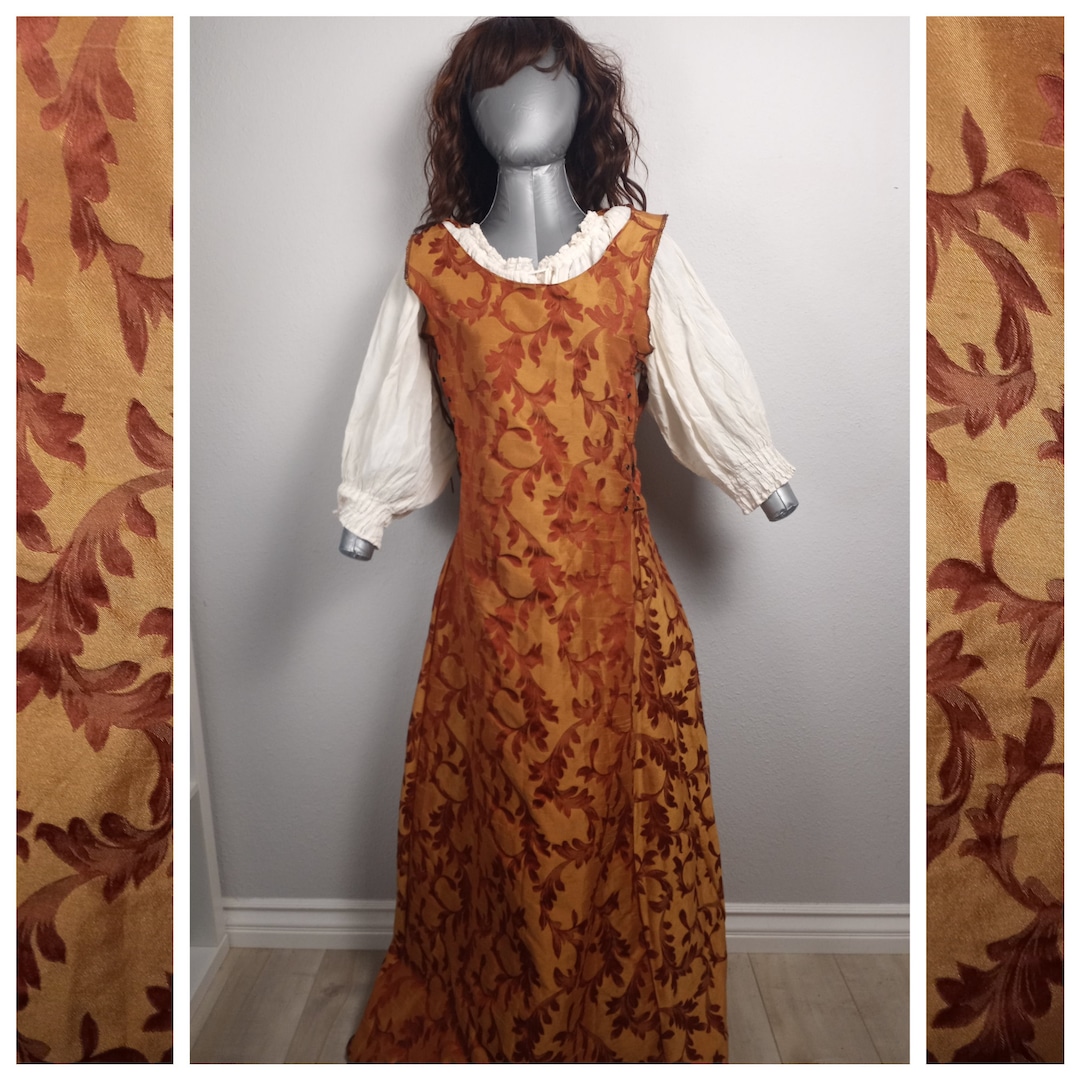 Medieval Side-lacing 14th Century Women's Surcoat Over Dress Coat ...