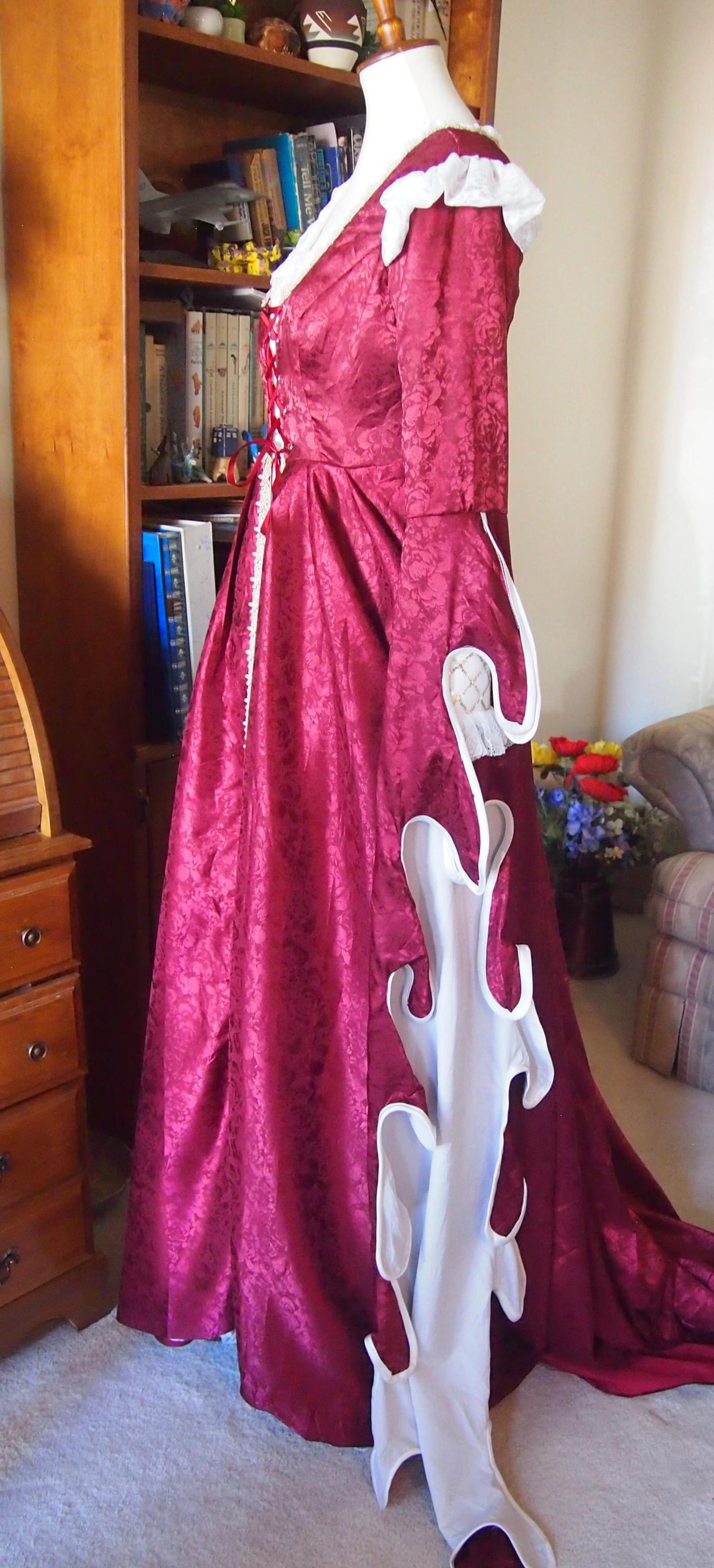 Houppelande Medieval 1300s 1400s Italian French Renaissance Dress Gown ...