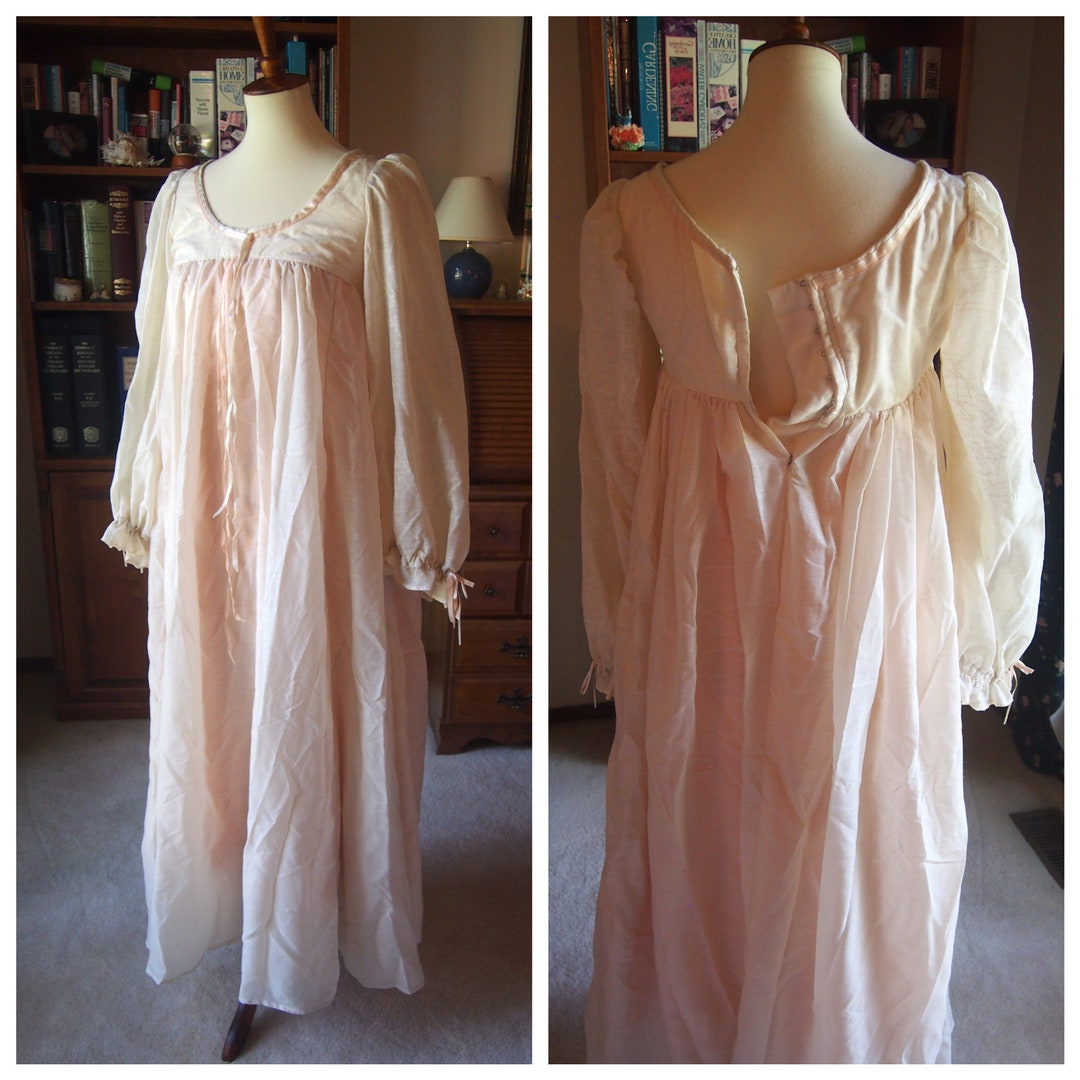 Theater Reenactment Historical Nightgown Chemise - Creamy White Over ...