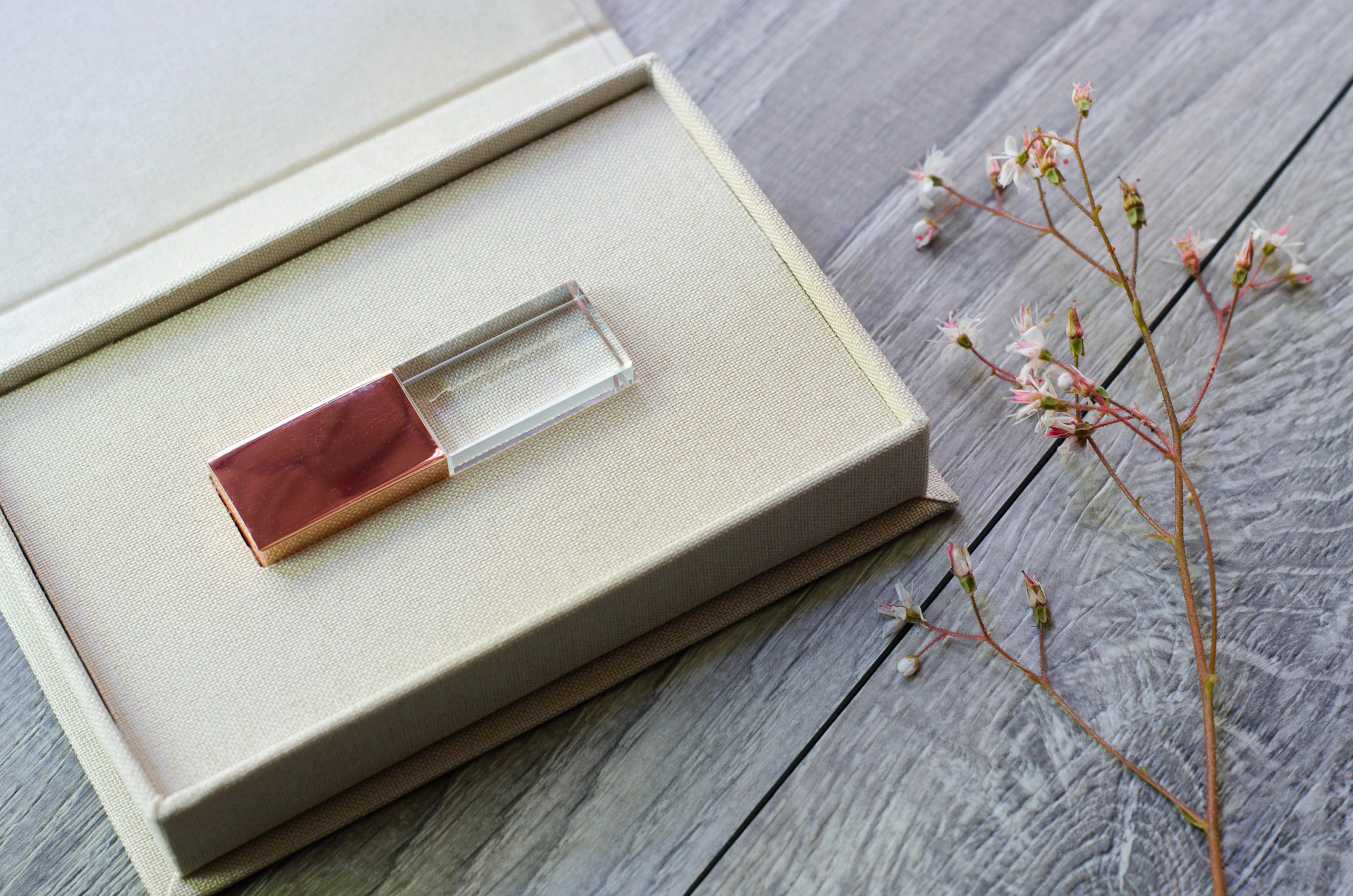 10 Crystal Glass USB 3.0 With Cream Linen USB Box - Etsy