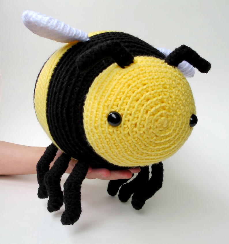 Large Amigurumi Bee Pattern Crochet Bumble Bee Crochet | Etsy Canada