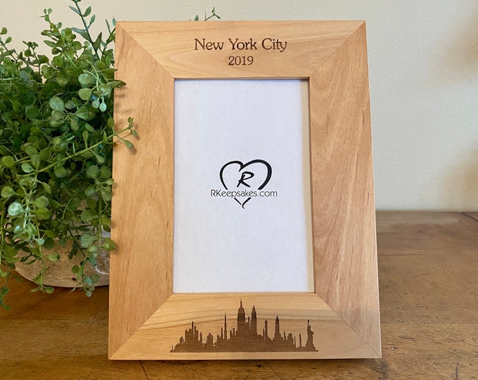 New York City Skyline Picture Frame With Any Text, 2 - Etsy