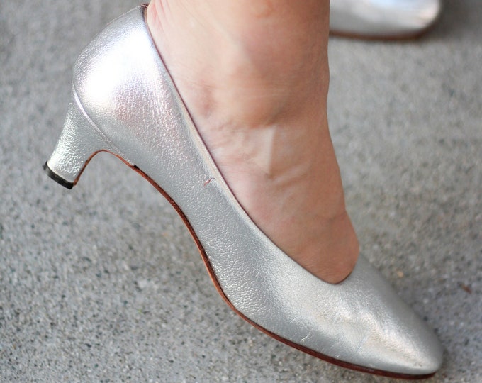 Vintage 1960s Silver Metallic Pumps by Antonio Marsini / 60s Sparkly ...