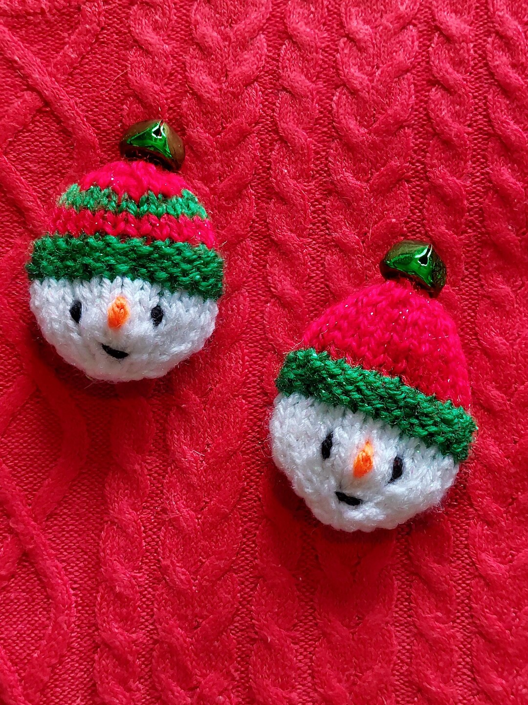 Hand Knitted Snowman Christmas Brooch: Sparkly Wool Holiday Pin - Etsy UK