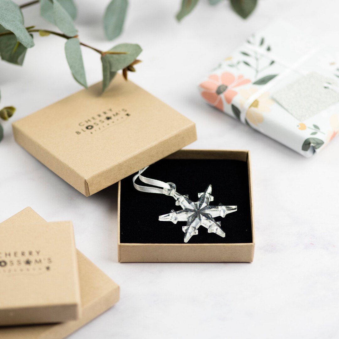 Snowflake Christmas Tree Decoration, Christmas Decorations, Winter ...
