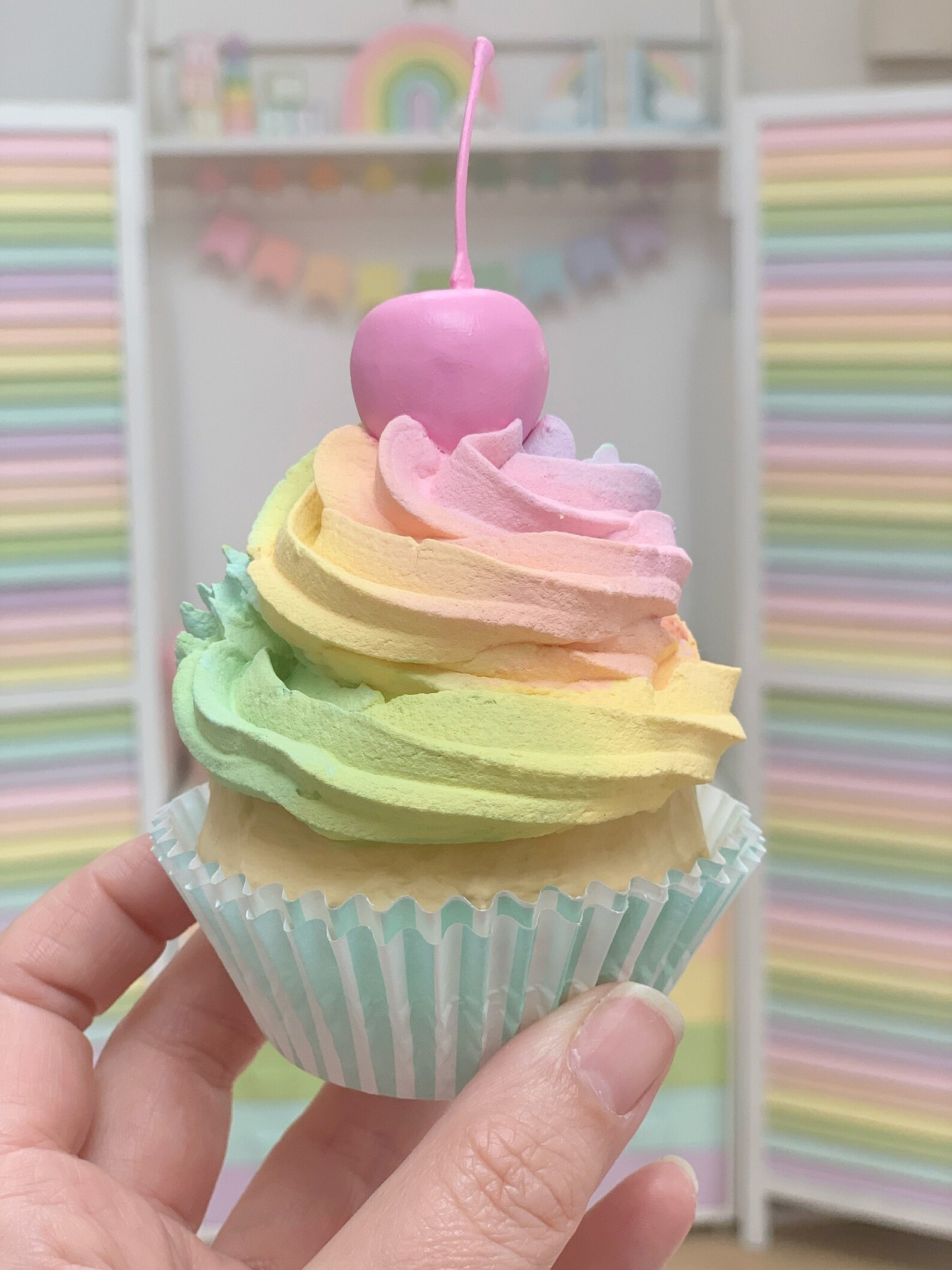 Fake Cupcake Artificial Cupcake Pretend Cupcake Faux - Etsy