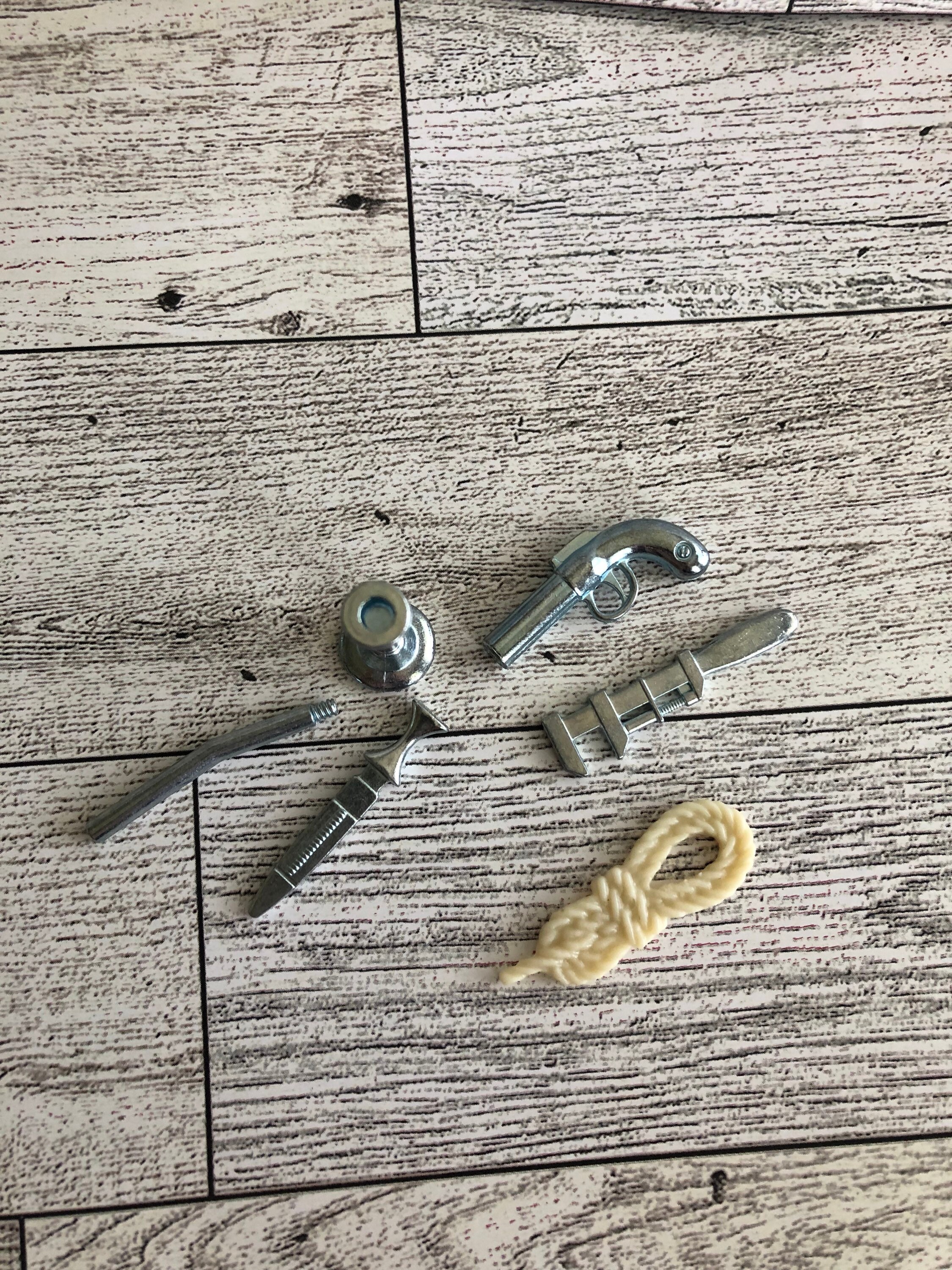 Vintage Clue Game Weapons, Full Set Vintage Clue Weapons Clue Game ...