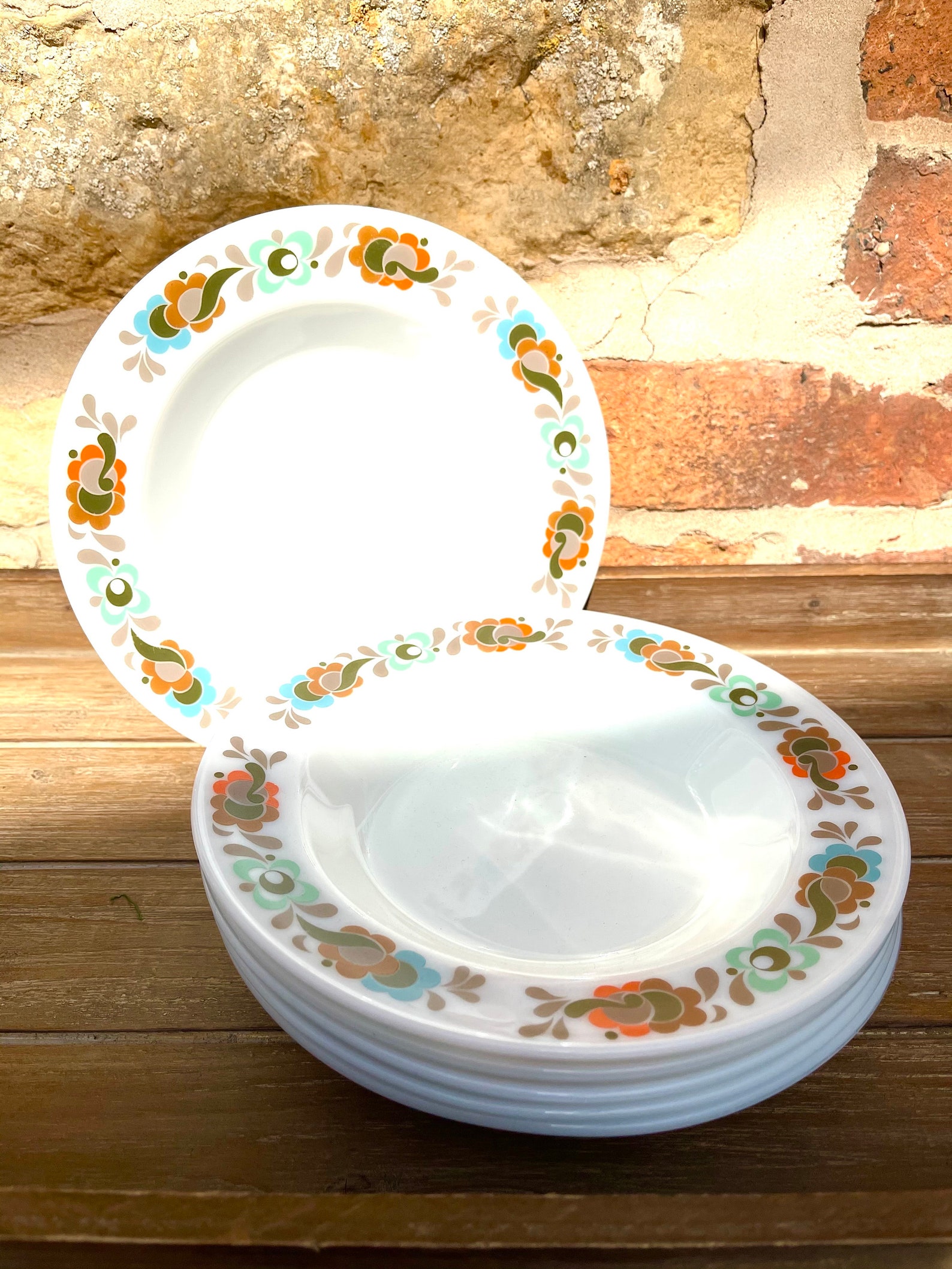 Pyrex Tempo/'carnaby' Pattern Tea Set & Tableware Pieces, Inc. Soup ...