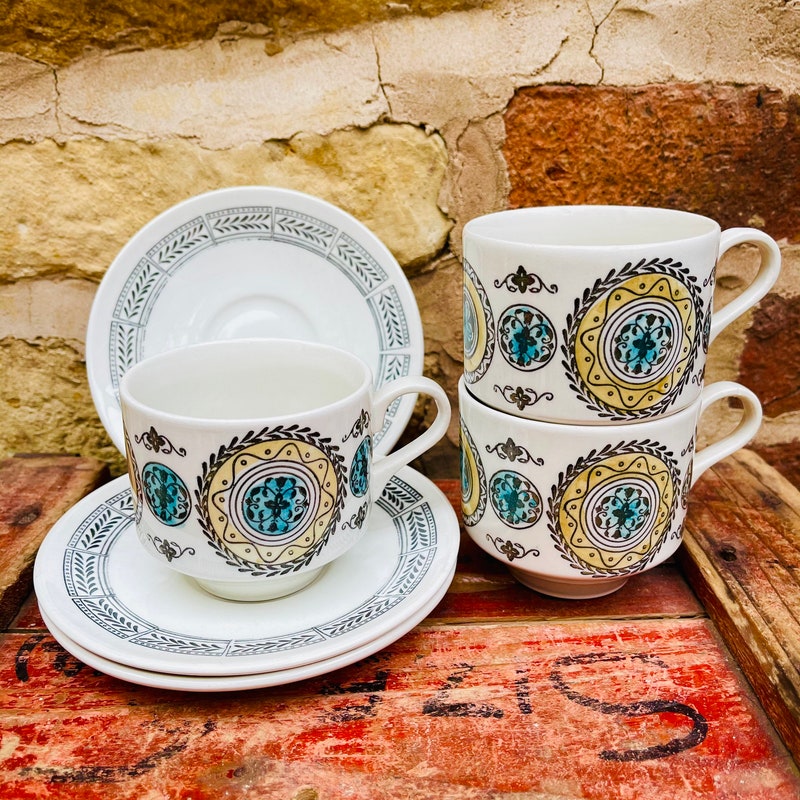 Broadhurst - Etsy