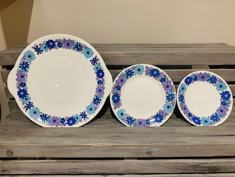 Elizabethan China 'portobello' Pattern Tea Set Pieces for Individual ...
