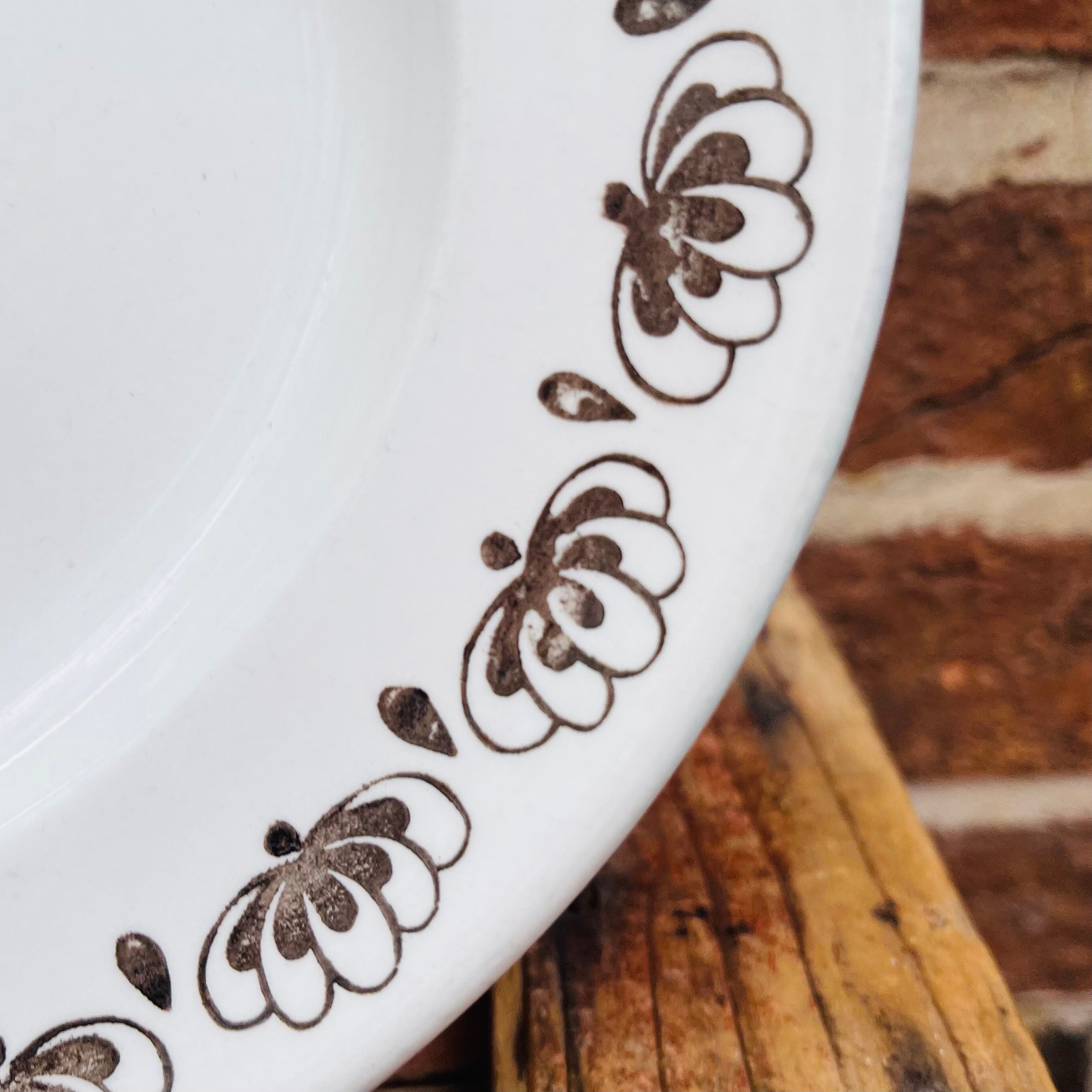 Kathie Winkle Autumn Glen 12 Oval Serving Platter for Broadhurst Pottery