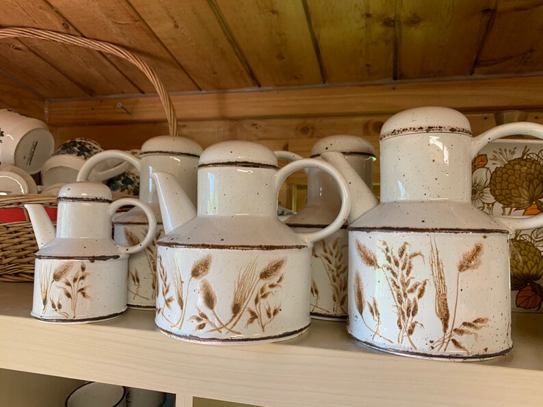 Midwinter Pottery Wild Oats Pattern Tableware From the Stonehenge Range ...