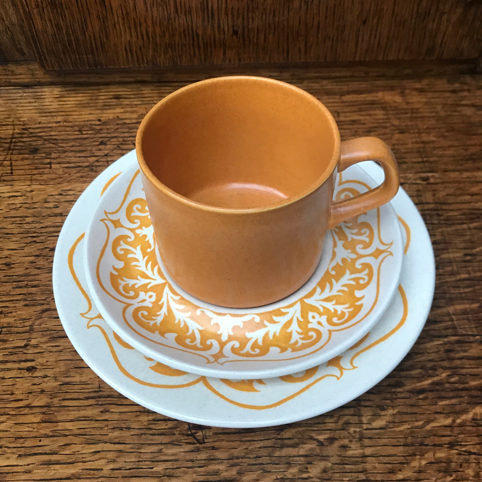 J&G Meakin Castile Pattern Mustard Yellow Tableware Pieces From the ...