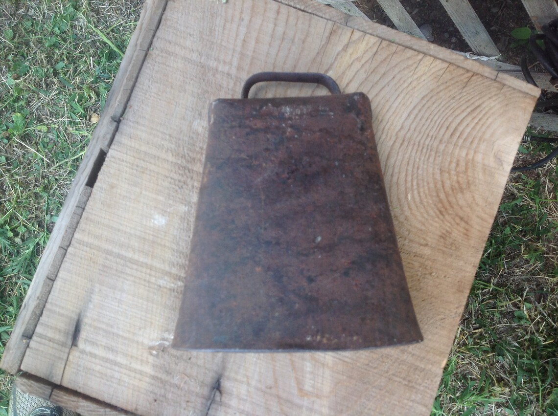 Medium Cow Bell - Etsy