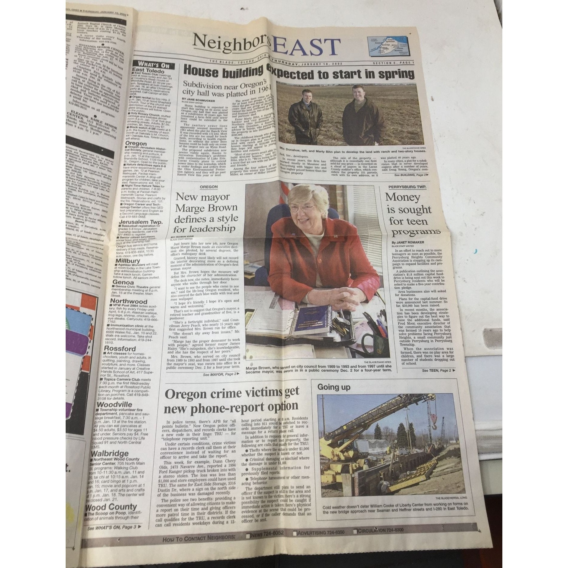 Vintage Collectible Newspaper neighbors East Jan. 10, 2002 - Etsy