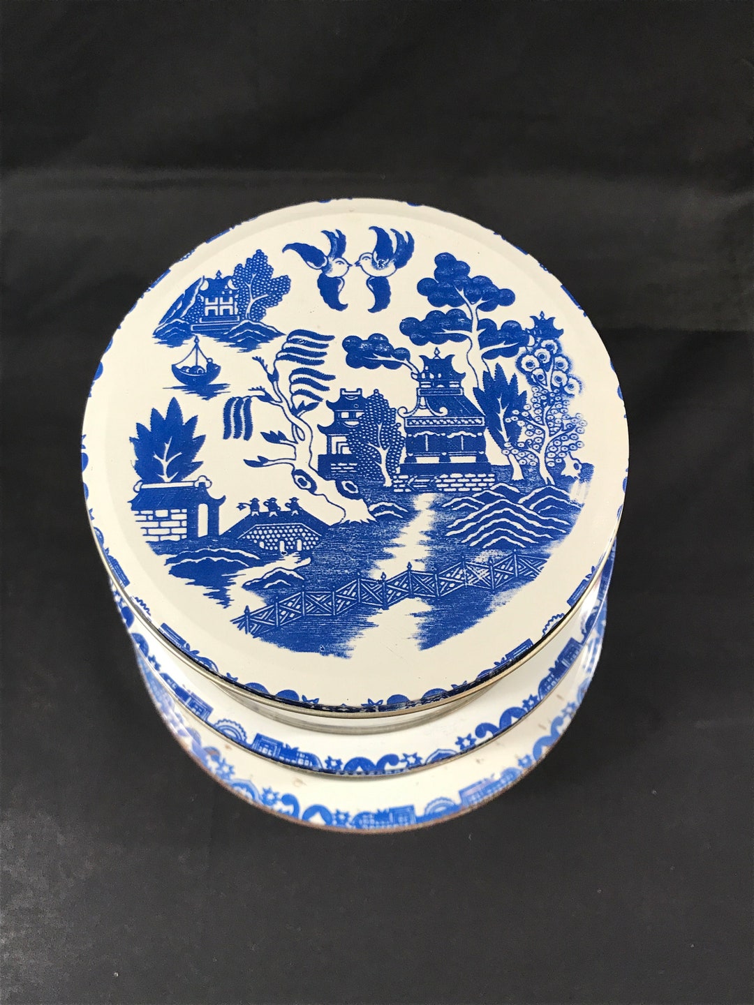 Vintage Blue Willow Canister Set of 3 Round Tins, Graduated Sizes - Etsy