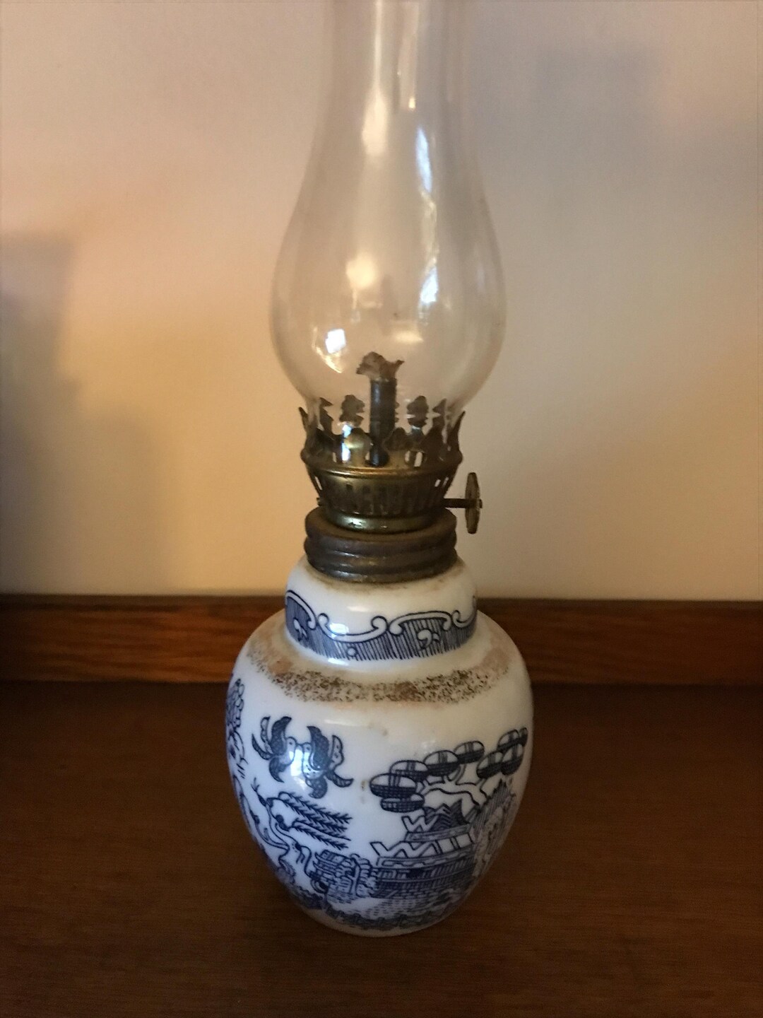 Vintage Blue Willow Mini Oil Lamp W/original Enesco Japan Sticker #1 ...